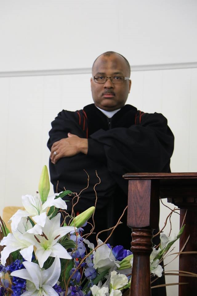 Simply Cindy Blog: Cindy's Featured Artist of the Week - Edward