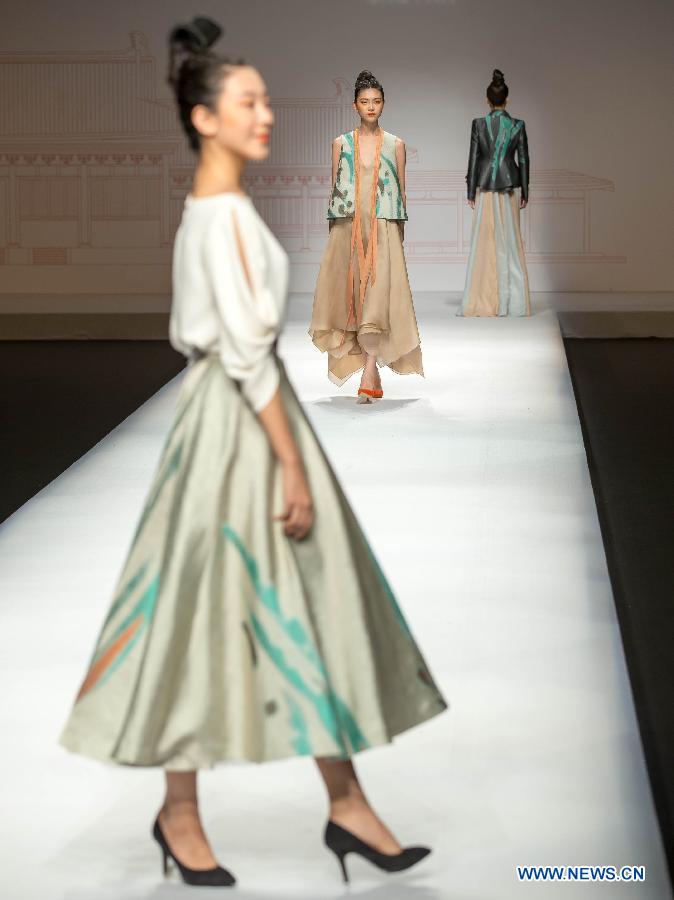 China Entertainment News: Creations of designer Chu Yan displayed in ...