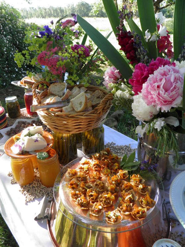 on the road with caterBuzz - the grassroots social media hub for ...