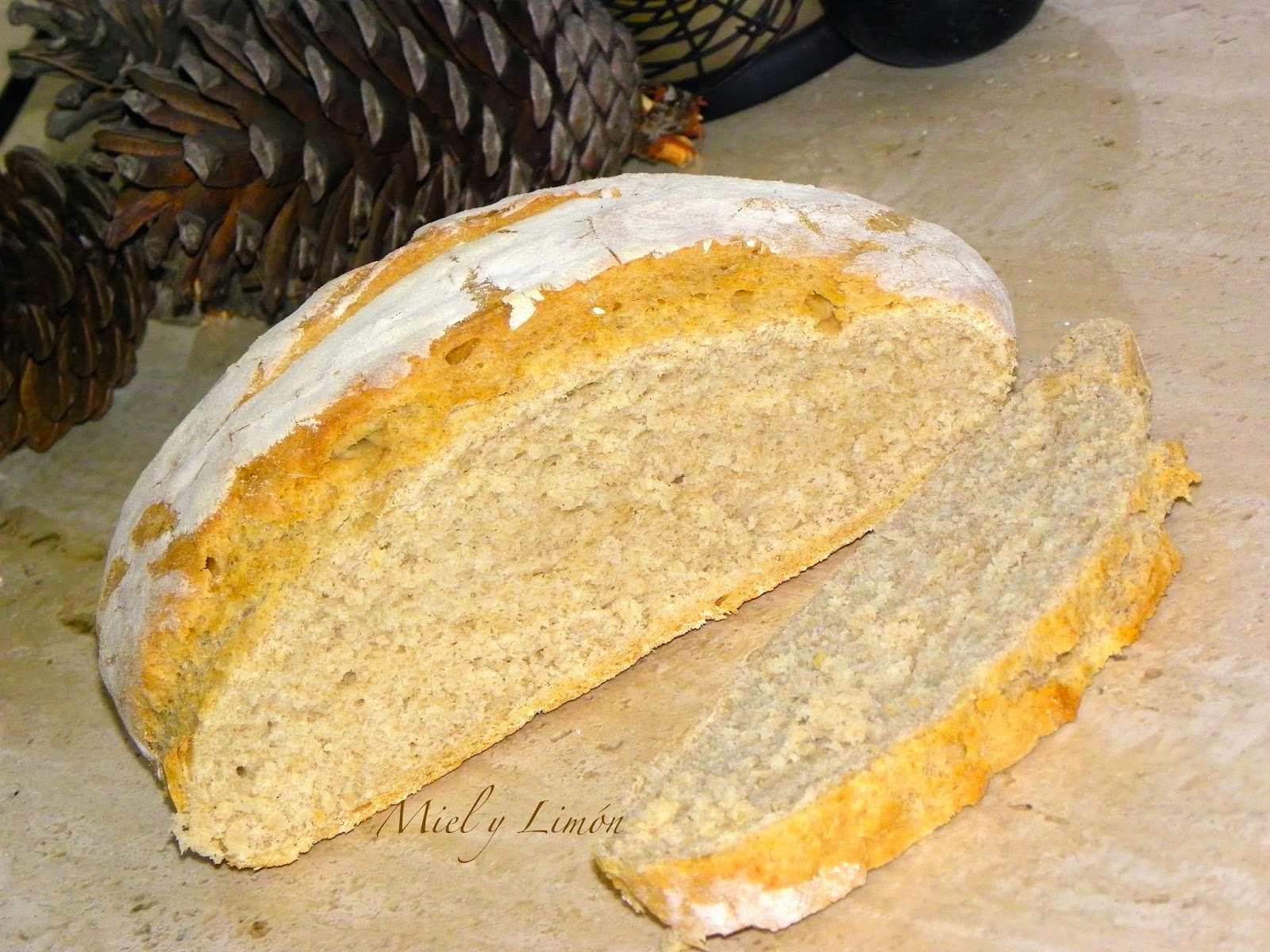 Miel y Limón Recetas: PAN MORENO Mallorquín con Harina de Xeixa (Pa ...