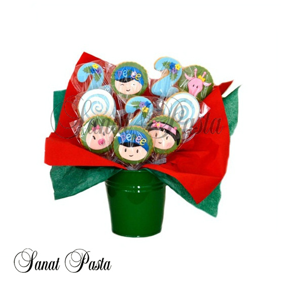 SANAT PASTA: PEPE - BEBEE- ŞİLA- ZULU KURABİYE ARANJMANI