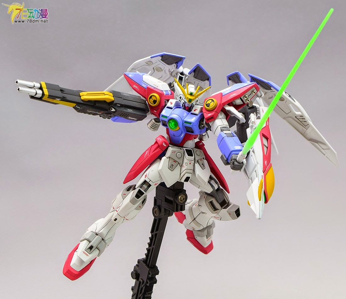 Gundam Family: HG 1/144 Wing Gundam Zero Custom Build