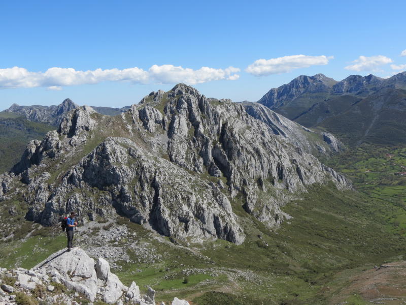 Montaña y Cicloturismo: BODÓN (1960 m) y CUETO CABAÑAS (1900 m) desde ...