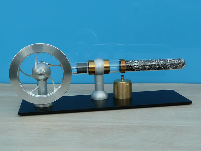 Ceramic Stirling Engine