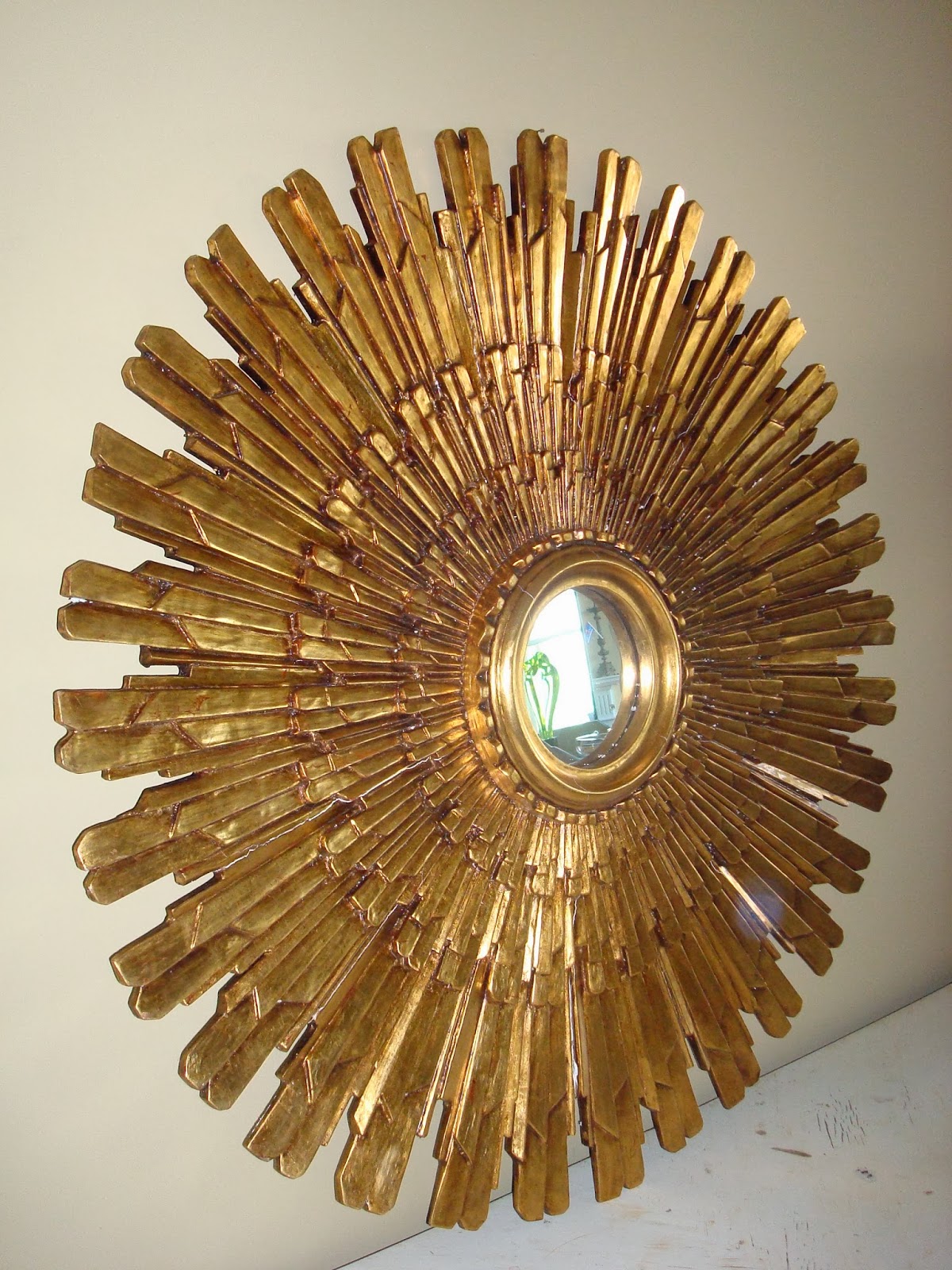 Era Antiques: Impressive Vintage Gold Leafed Wood Starburst Mirror