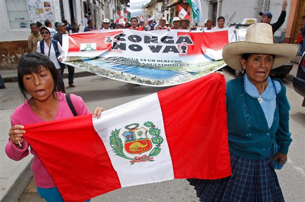 GRUPO INICIATIVA ANTICORRUPCION ILO: Protestas contra Conga.