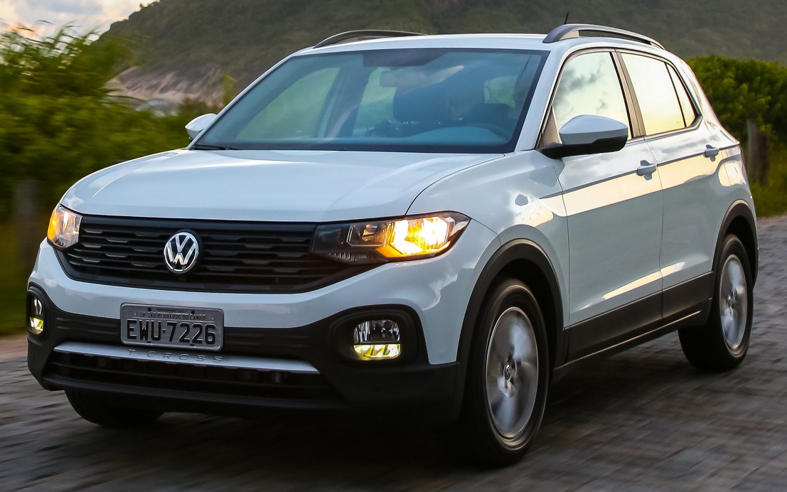 VW T-Cross 200 TSI: fotos, preço, consumo e detalhes das versões abaixo ...