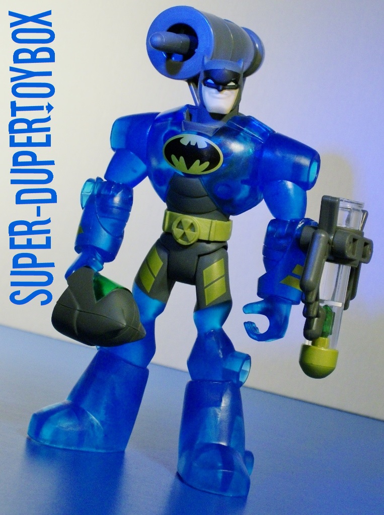 Super-DuperToyBox: Stealth Strike Bow Shot & Radioactive Armor Batman