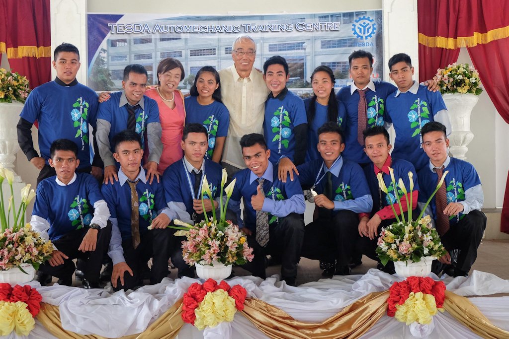 Isuzu Presented Technical Graduates; Welcomes New Batch of Scholars ...