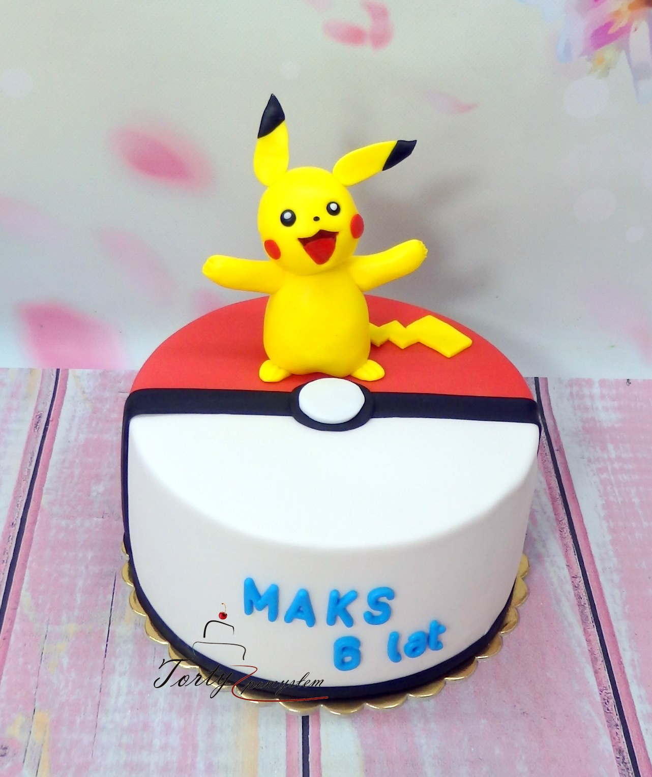 TORTY Z POMYSŁEM Kraków: Tort z pikachu