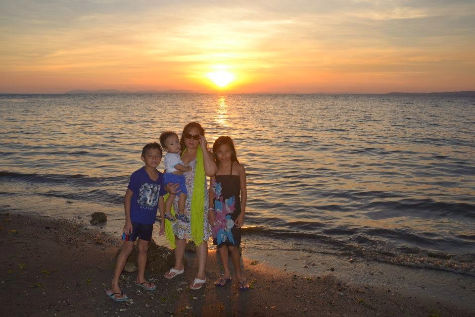 Mom'sHug LIFESTYLE ღ: Little Bridge Pool and Beach Resort.