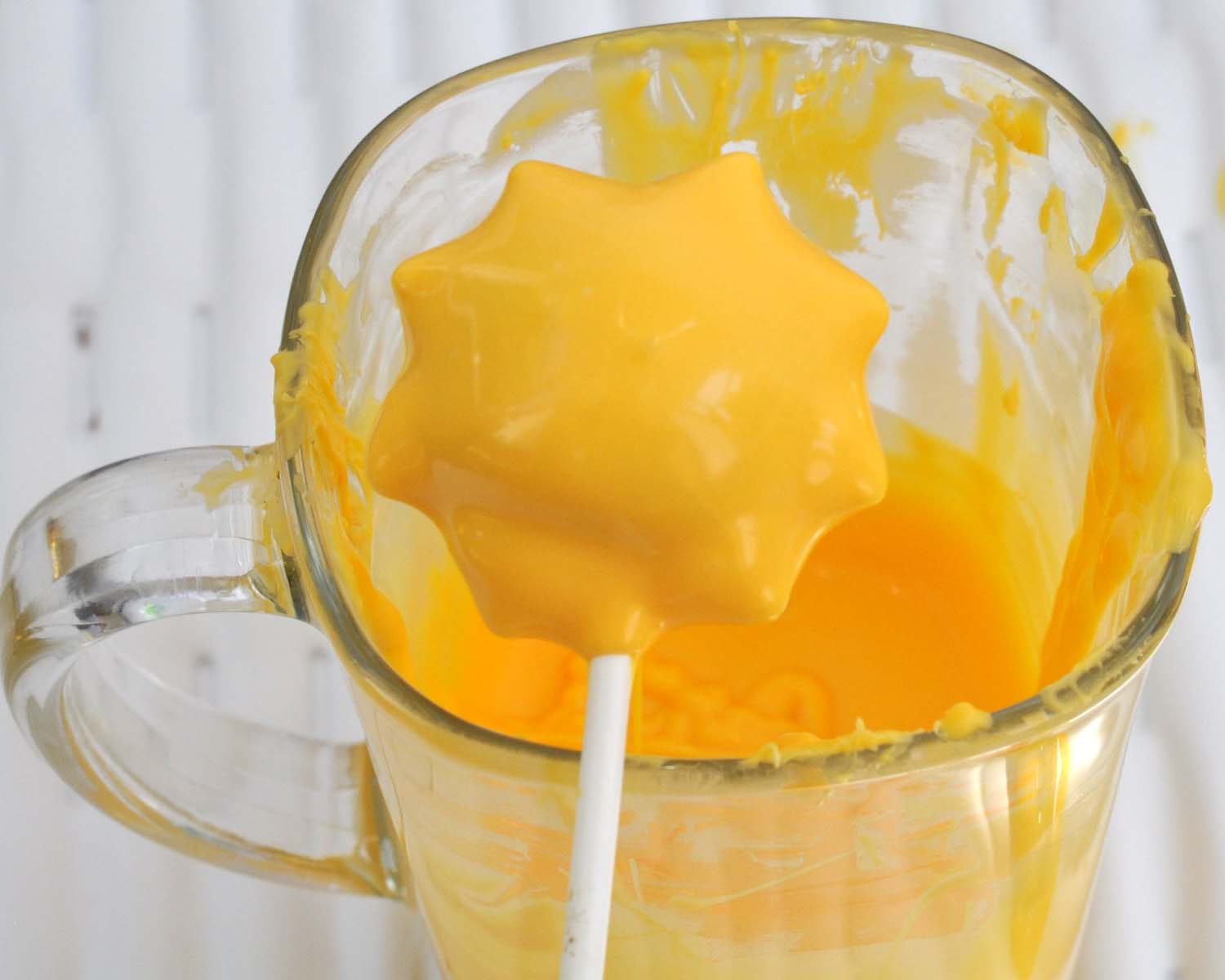 Beki Cook's Cake Blog: Summer Sunshine Cake Pops