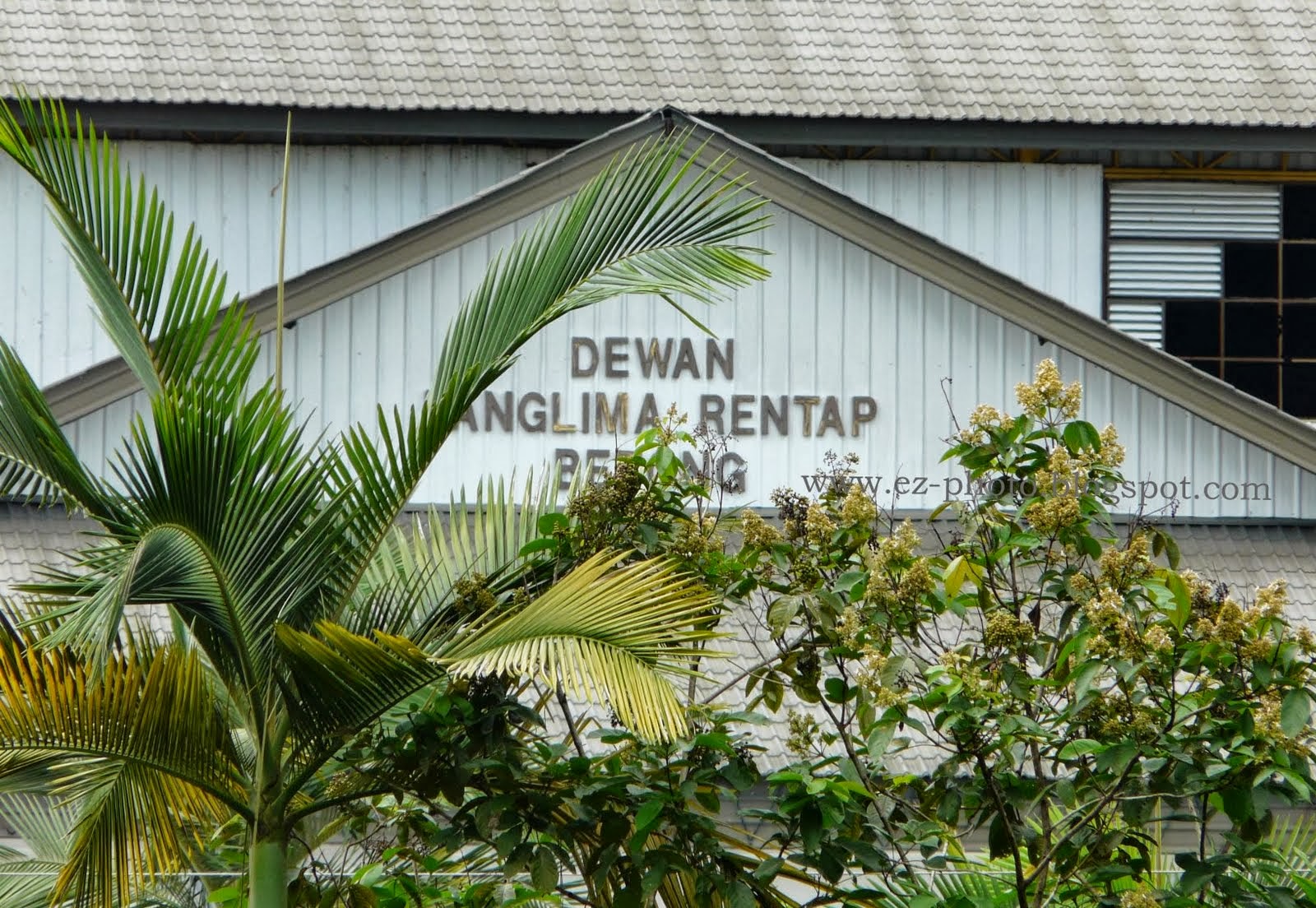 RENTAP: NATIVE WARRIOR IN THE LAND OF MALAYA