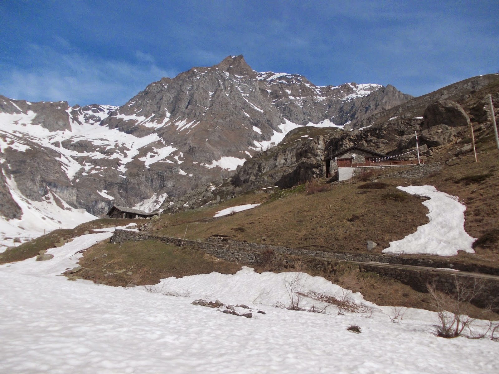 Rifugio Città di Ciriè 1850m | ITINERARI DI MONTAGNA