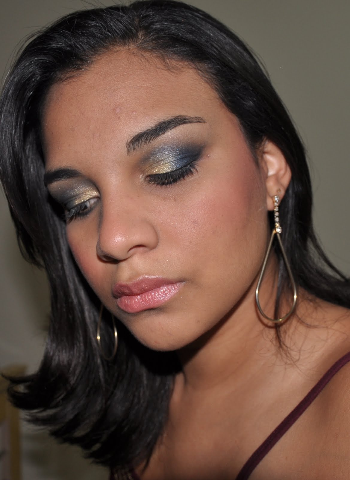 MakeUp To Kill - Truques e dicas para você ficar ainda mais linda.: Make Azul e Dourado