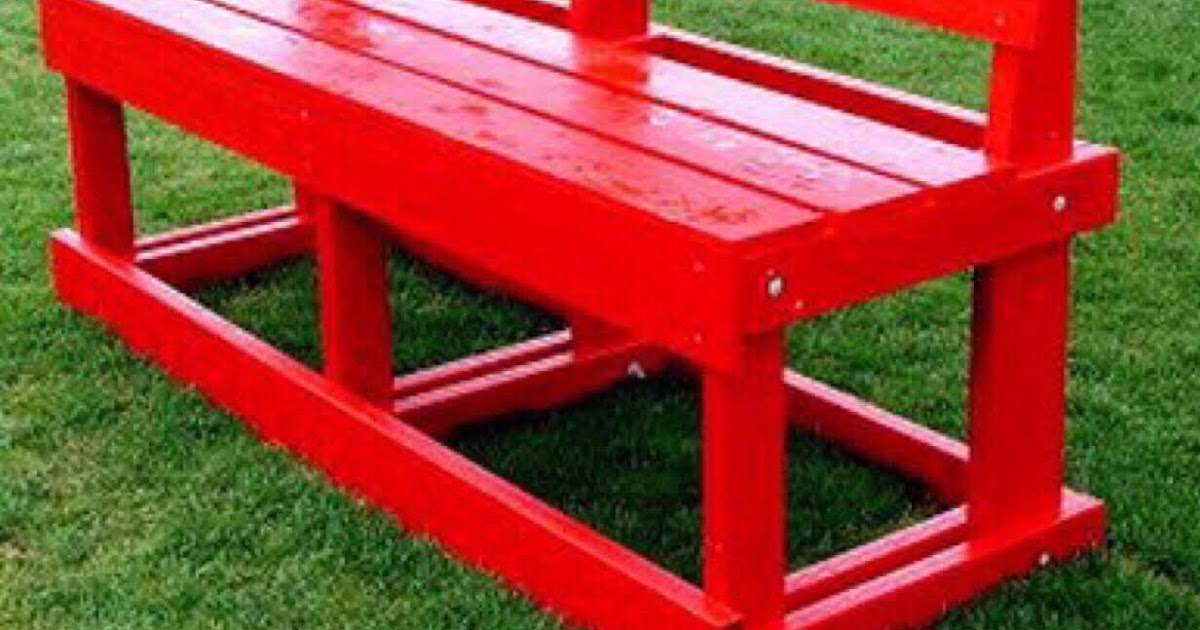 W I L D C A T V I L L E: FOOTBALL TEAM BENCHES AT LINFIELD COLLEGE’S ...