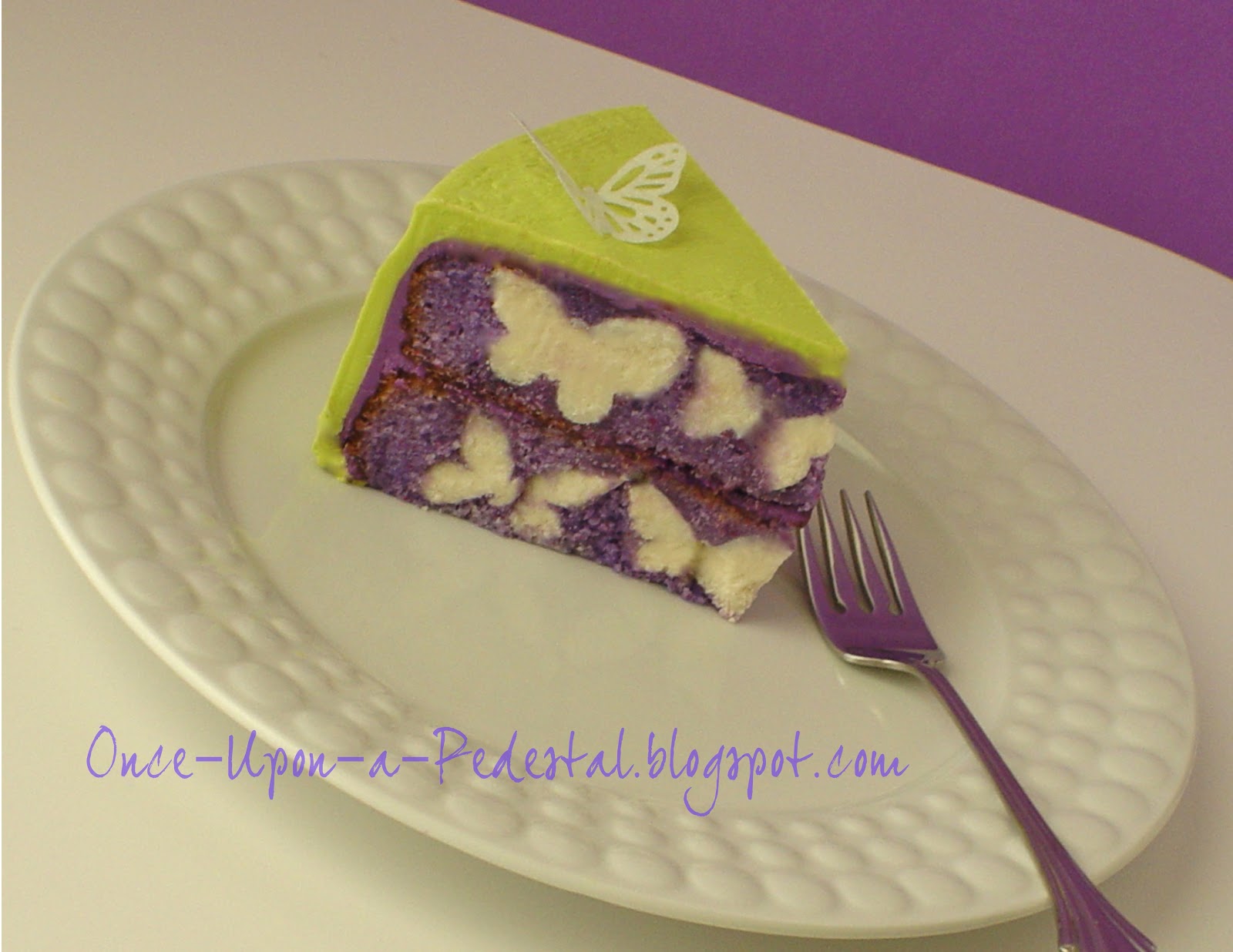 Once Upon A Pedestal: Surprise Inside Cake - Hidden Butterflies