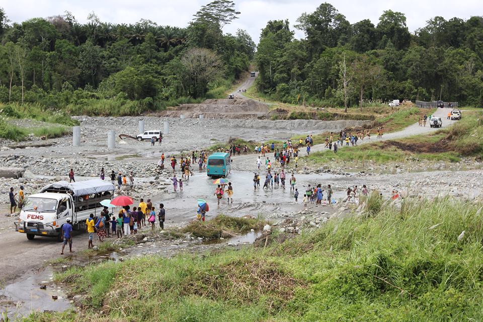 Australian Government restores bridges in Oro Province, PNG - One Papua ...