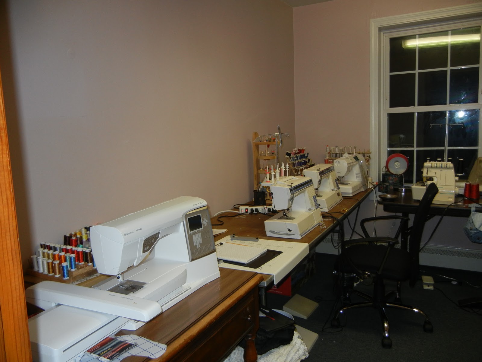 Maria Sews A Lot: My Sewing Studio
