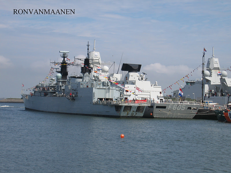 WARSHIPSRESEARCH: British Batch 3 Type 22 Frigate HMS Chatham (F87 ...