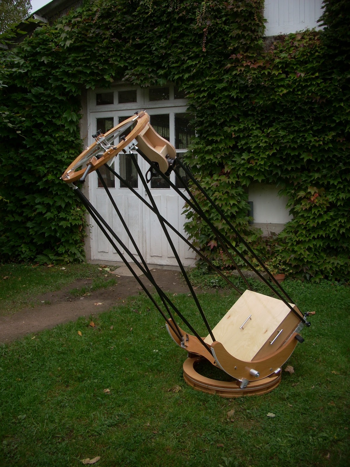 The Dobson Factory: Dobson 460 fd 4,5 Low Rider pour l'Allemagne