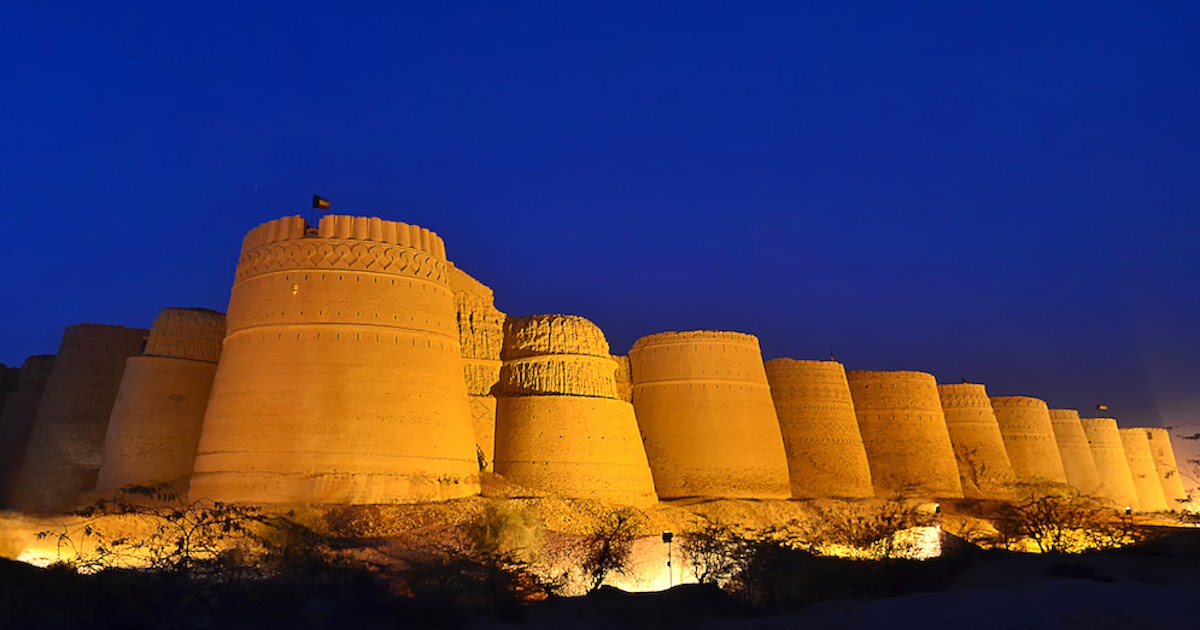Derawar Fort, Bahawalpur Pakistan - Trango Tours