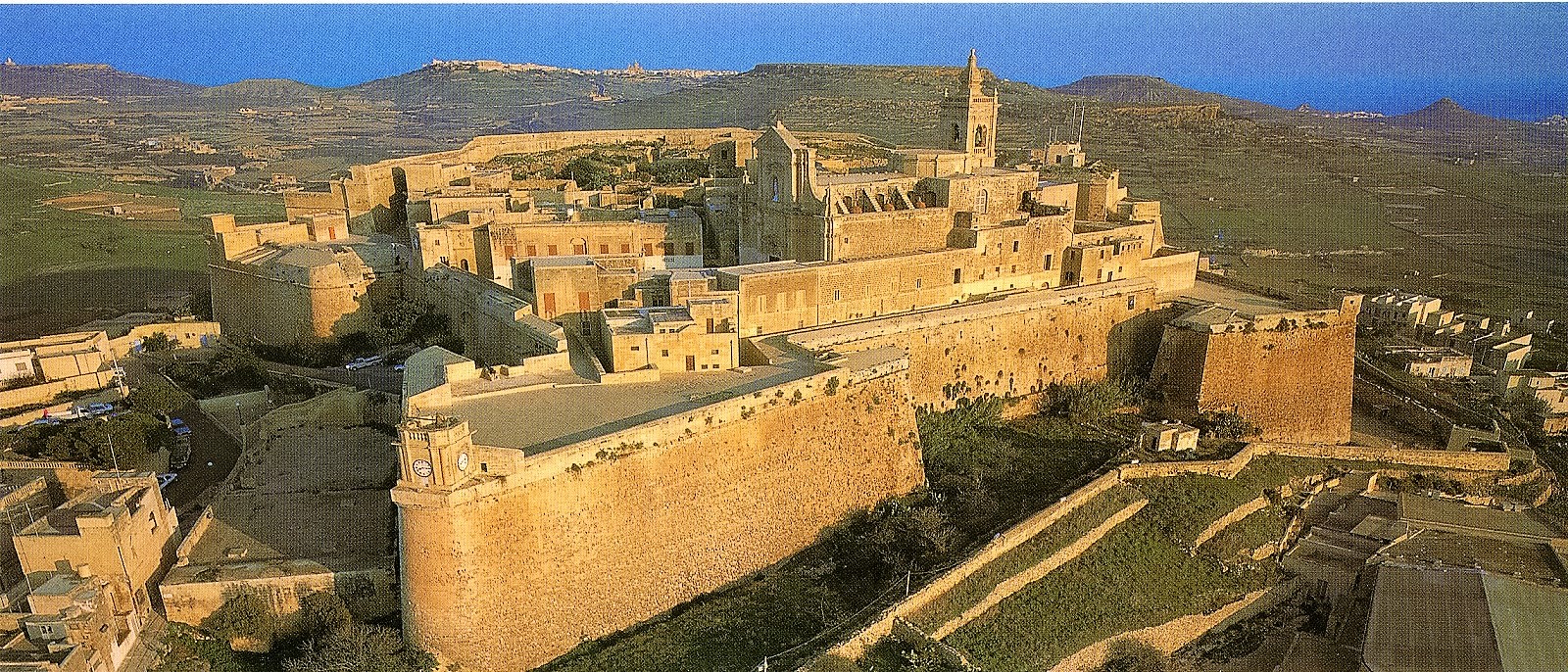 5-five-5: Cittadella (Gozo - Malta)