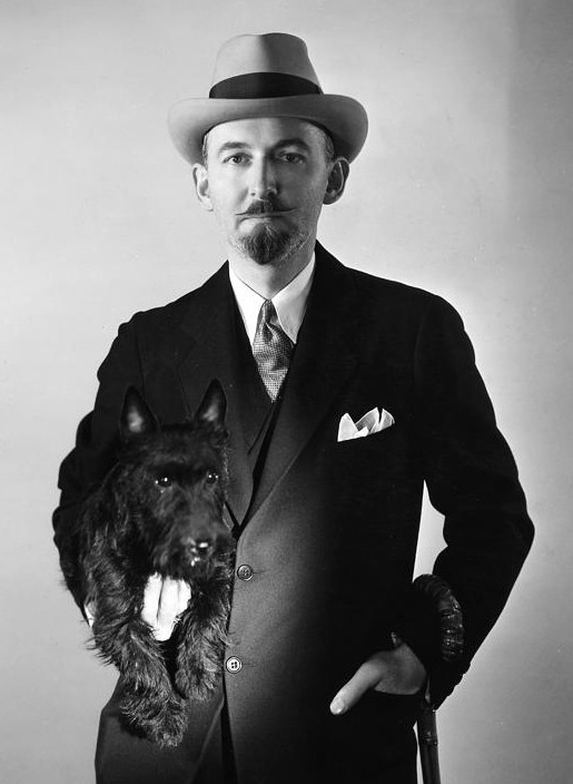 Picks By Pat: Writers Born Today - S. S. Van Dine