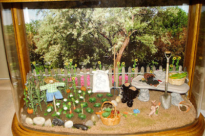 Good Sam Showcase of Miniatures: Exhibit: Peter Rabbit in McGregor's Garden