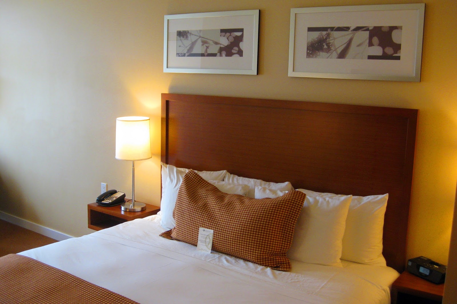 KIRKLAND, WA: The Heathman Hotel