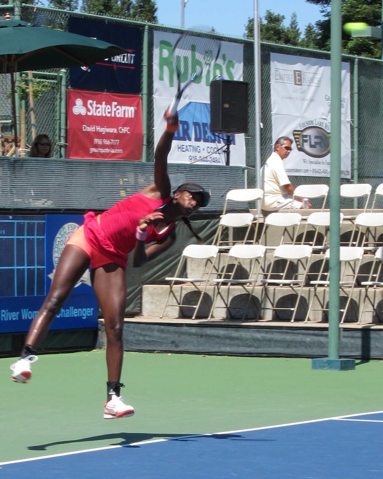 NorCal Tennis Czar: Capitals' Muhammad upsets No. 8 seed