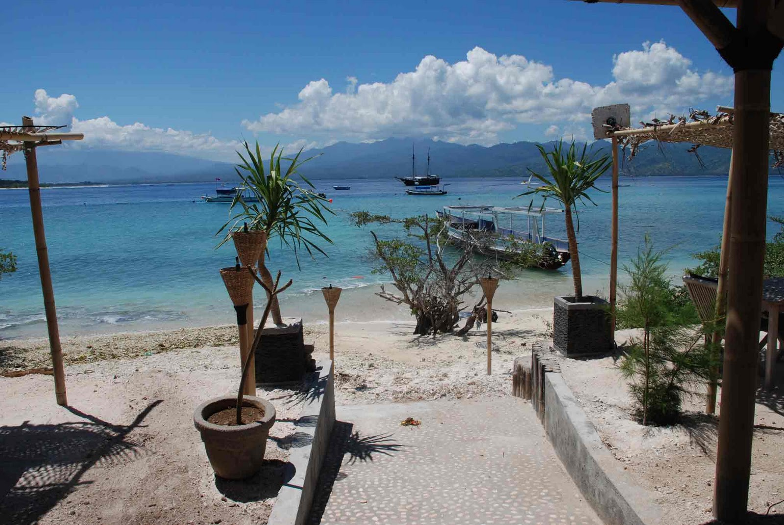 Top Wallpapers HD: Nature Wallpaper - Gili Trawangan Beach ( Lombok ...