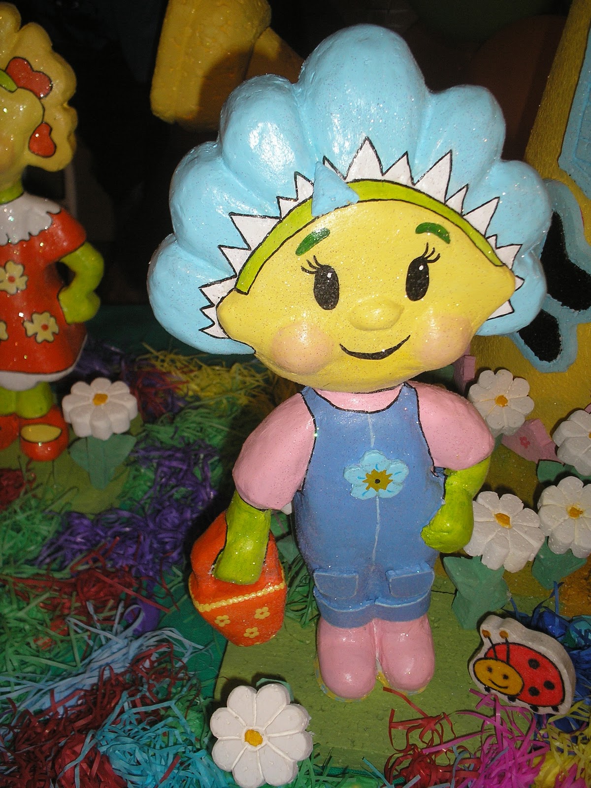 RVM ARTESANATO EM BISCUIT: Painel FiFi e os Floriguinhos