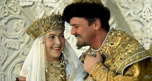 Cine Rusia: IVAN VASILIEVICH CAMBIA DE PROFESIÓN (Иван Васильевич ...