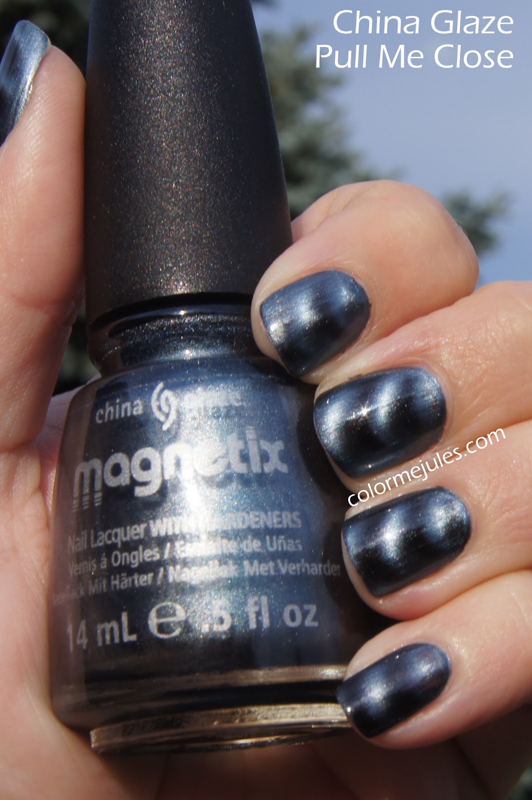 Color Me Jules: China Glaze Pull Me Close