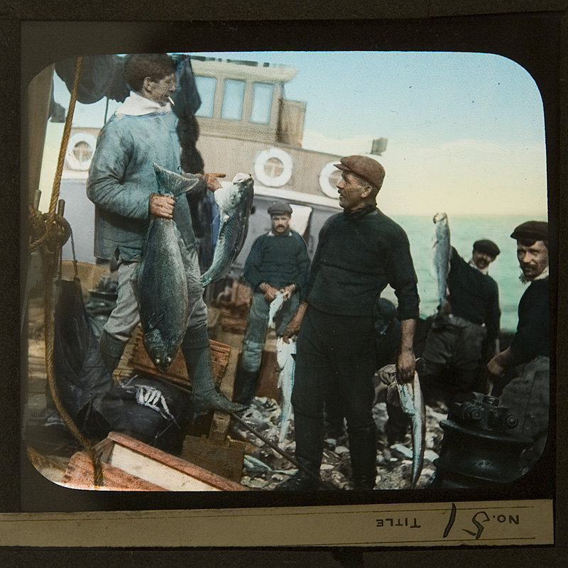 Hull Trawlers: Amazing Photo Collection That Shows Daily Life of ...