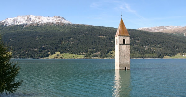 Lake Reschensee and the Drowned Village of Graun | Amusing Planet