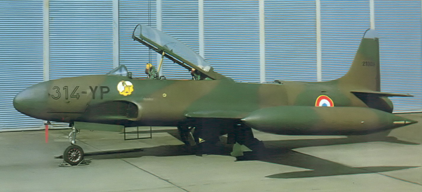 Aérospatiale Fouga 90.