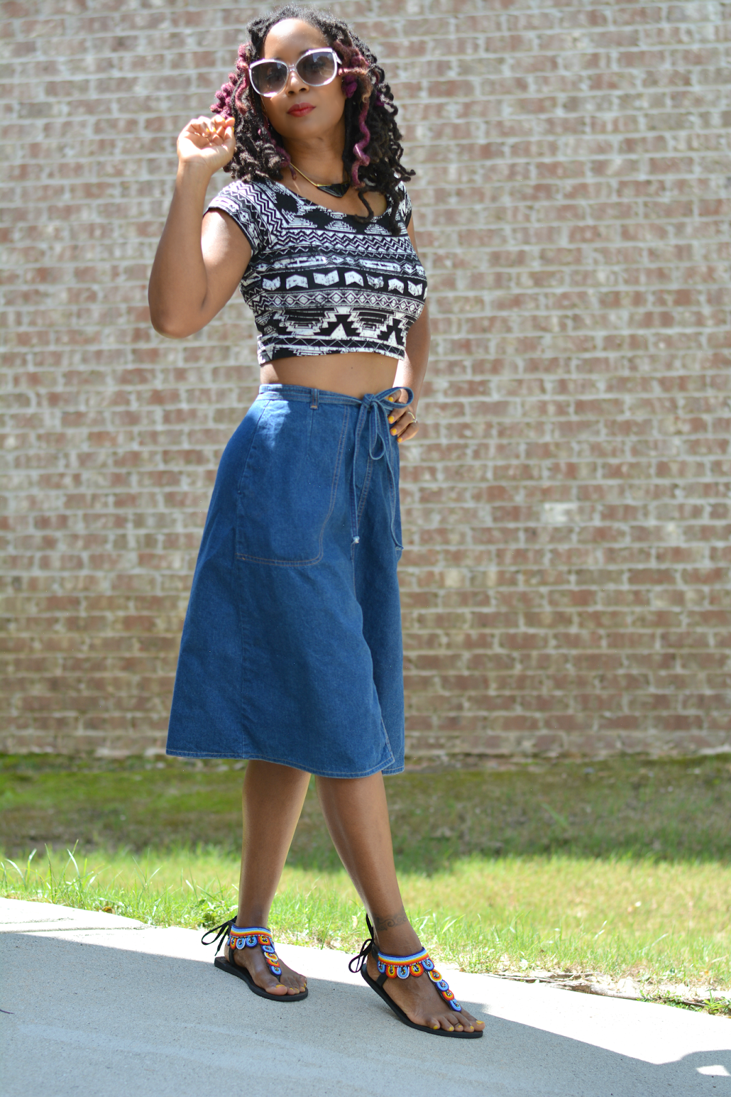 Thrift Store Outfits // Crop Top + Vintage Wrap Skirt | Thriftanista in ...