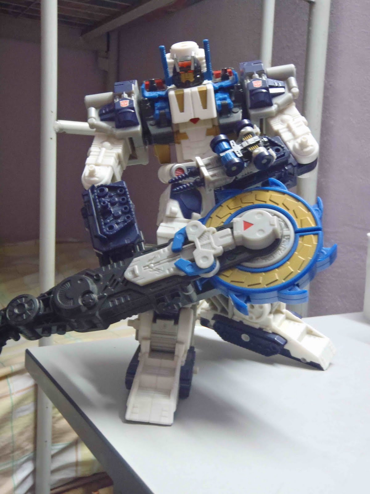 Transformers Cybertron Metroplex