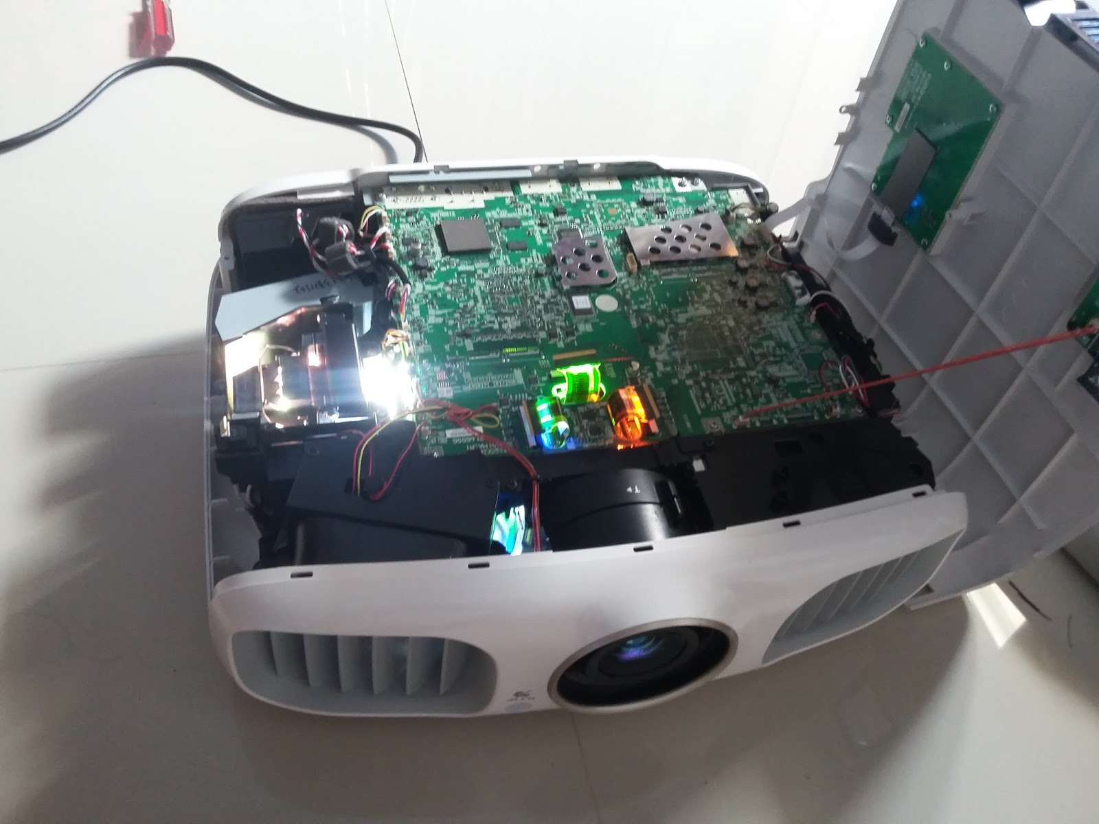 service lcd projector tempat service projector bekasi pusat service ...