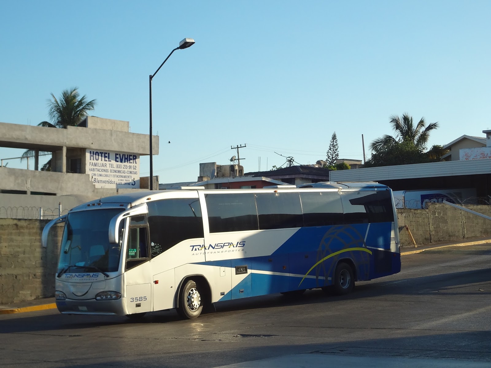 Irizar New Century en Transpaís. En Tampico, Tamaulipas