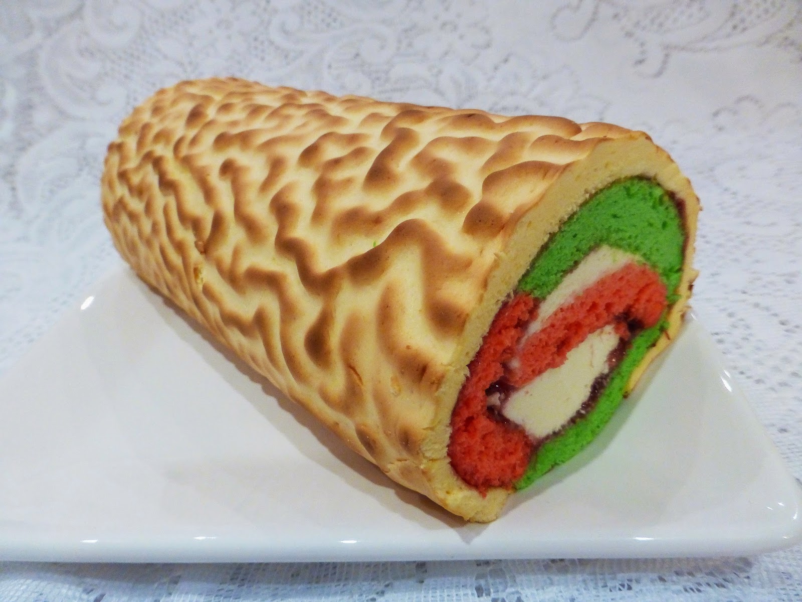 Pandan Strawberry Tiger Skin Roll Cake – Recipe