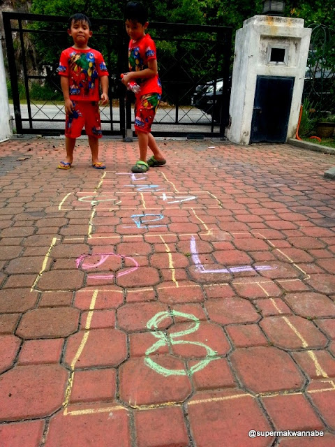 SupermakWannabe: Siri #Boysnogadgetplz : main teng teng