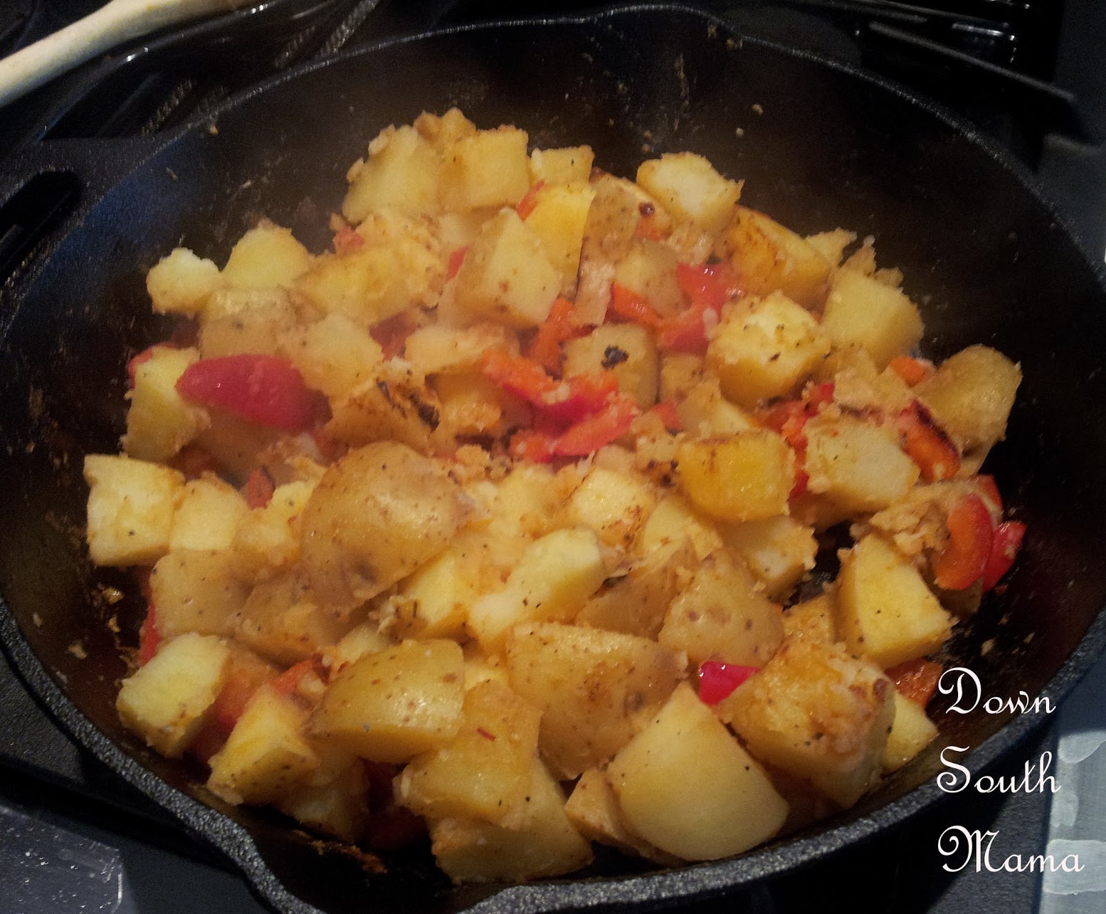 Down South Mama: Good Morning! Potato & Egg Breakfast Skillet