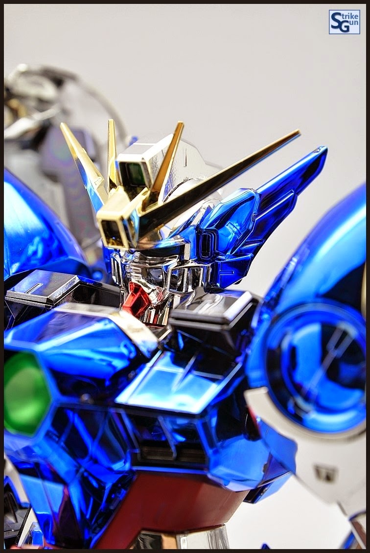 GUNDAM GUY: PG 1/60 Wing Gundam Zero Custom [Extra Coat Finish Ver.]