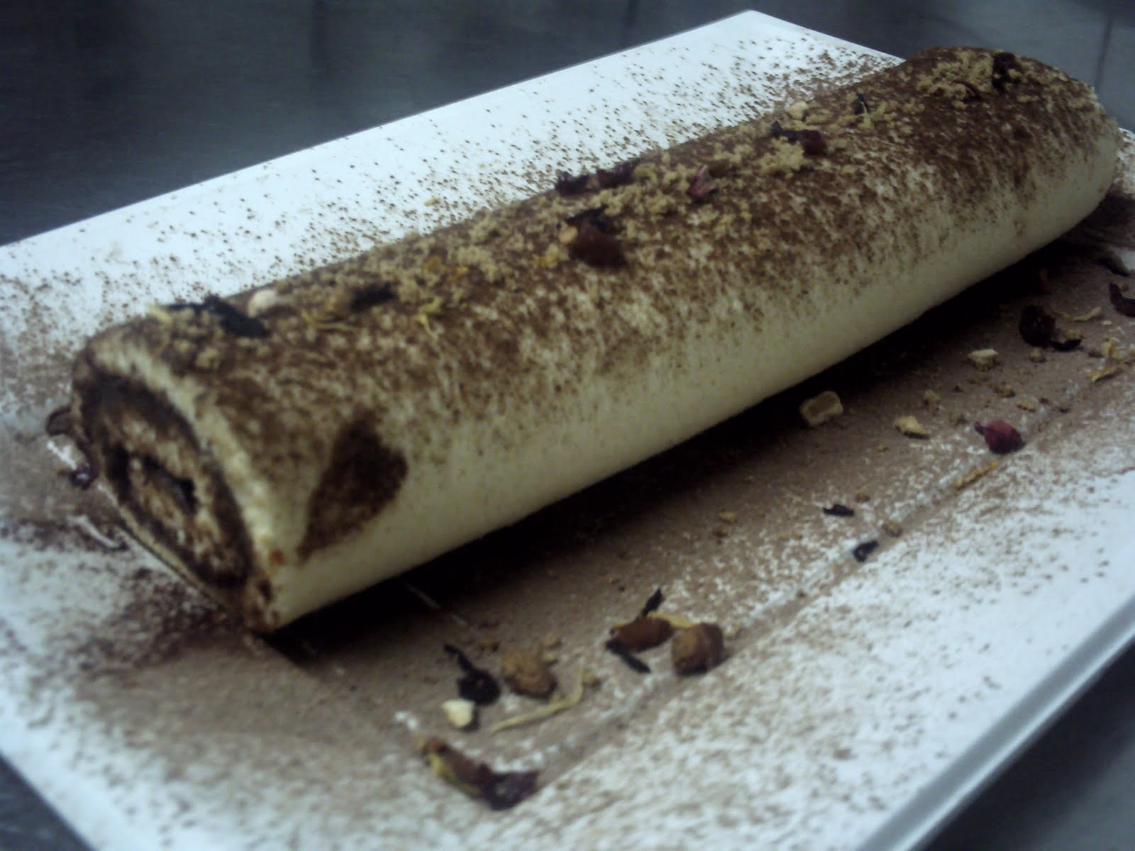 El arte de buen comer: pastel enrollado de chocolate y castañas