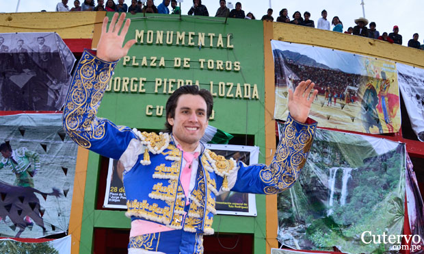 Sol, sangre y arena: DOS OREJAS Y PUERTA GRANDE PARA FERNANDO ROCA REY ...