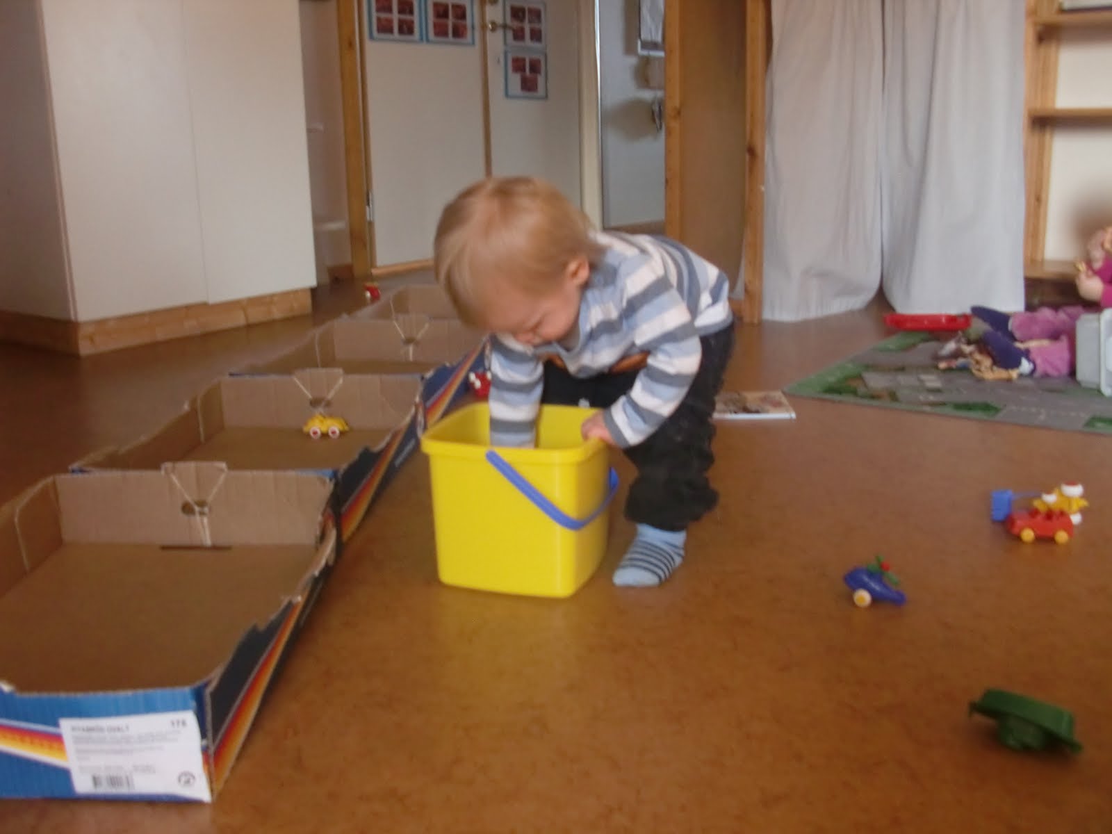 jejje och gramses kryp in: Dagis dag 2!