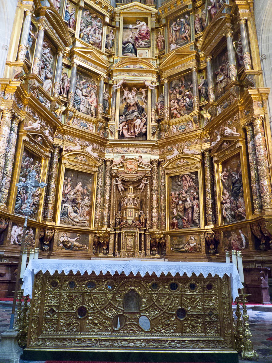 Lugares Sacros: Retablo mayor de la Catedral de Astorga